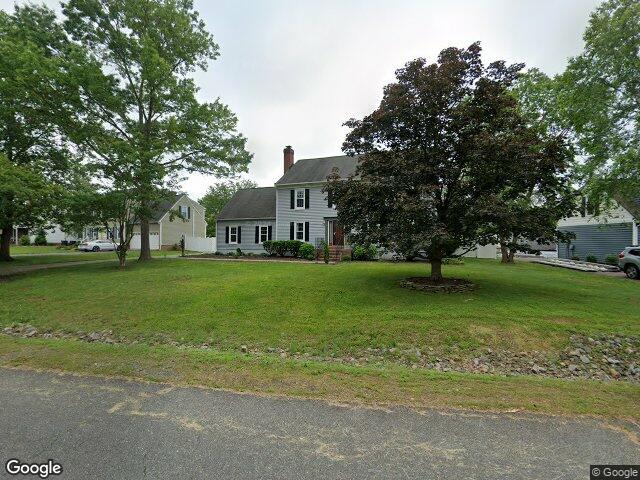14 Steeplechase Rd, Fredericksburg, VA 22405