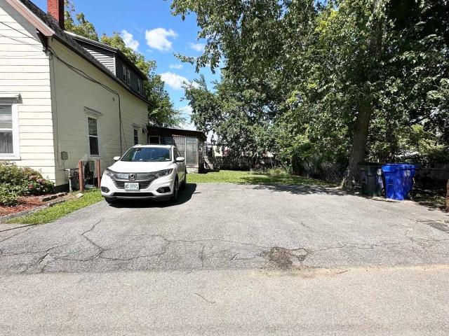 14 Sterling Avenue