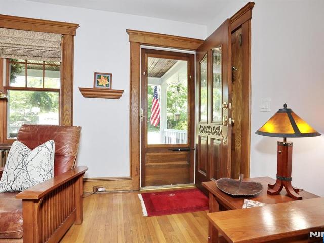 14 Sterling Place