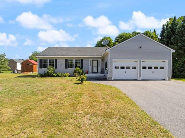 14 Sunset Ave, North Berwick, ME 03906