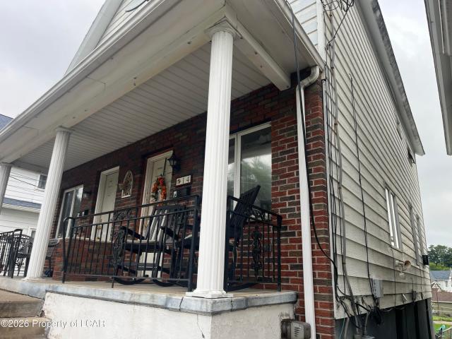 14A E Oak Street