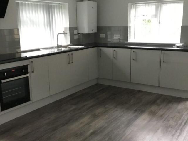 14A Lemart Close, Reading, Berkshire RG30, 1 bed flat to rent, £995 pcm | PrimeLocation