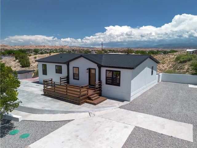 14A N Camino Seco, Arroyo Seco, NM 87532