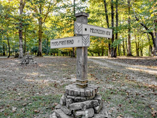 14B Myers Point Rd
