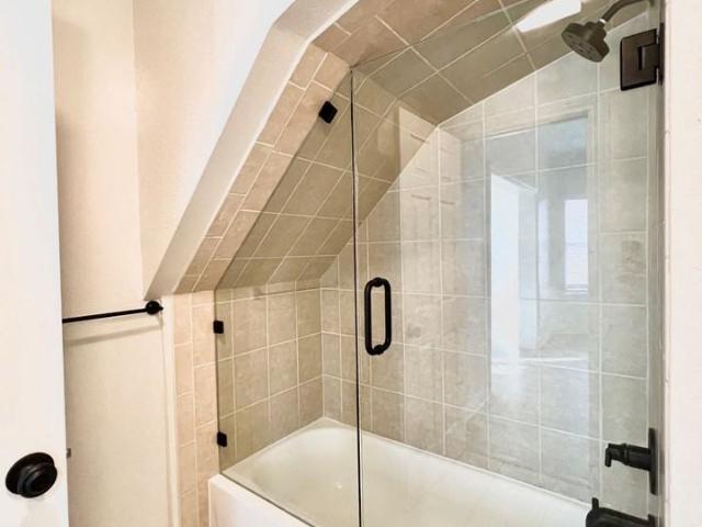14D 1 Bedroom Apartment for Rent at 330 14th St, Sacramento, CA 95814
