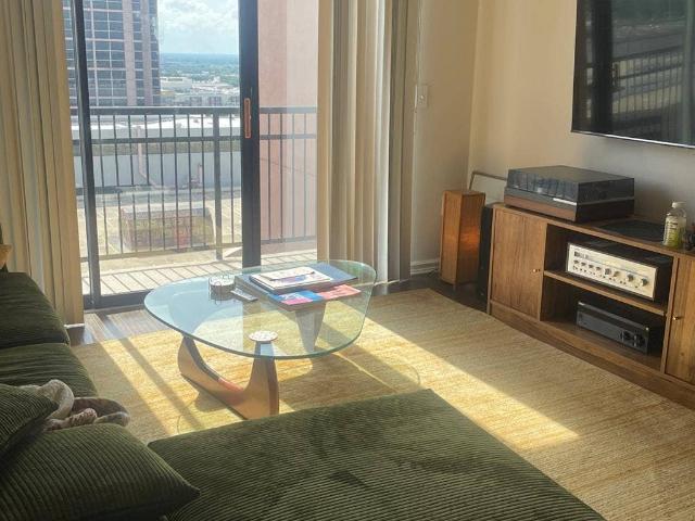 14th Floor apartment Midtown Dallas