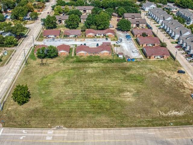 14th St, Midlothian, TX 76065