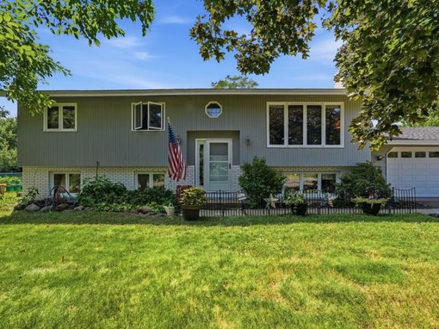 15040 Kamacite St NW, Ramsey, MN 55303