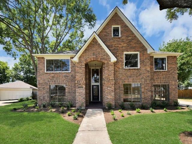 15047 Tramore Dr, Houston, TX 77083