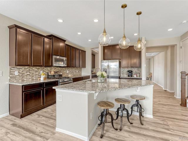 15048 Yellowthroat Street