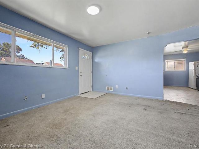 1504 McLain Avenue