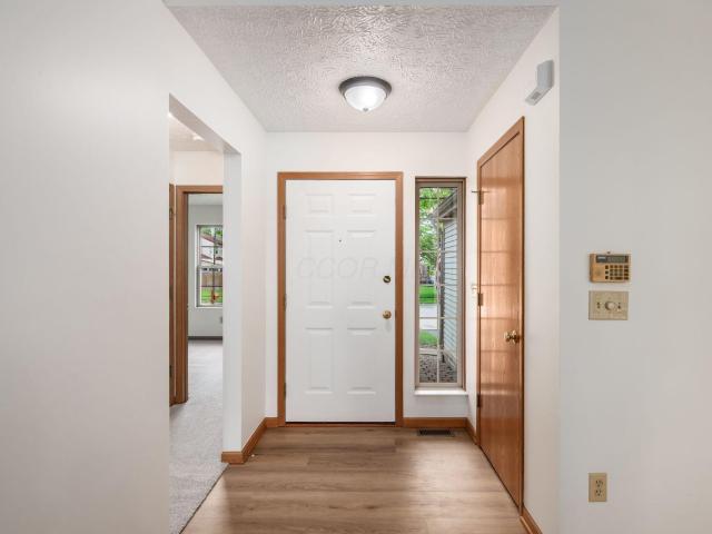 1504 Meadowlark Lane