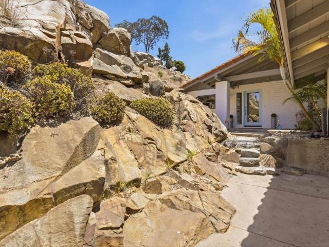 1504 Merritt Drive