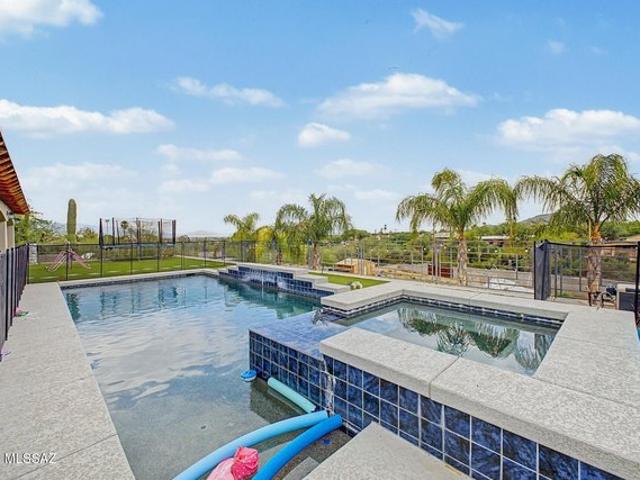 1504 N Plaza De Lirios, Tucson, AZ 85745
