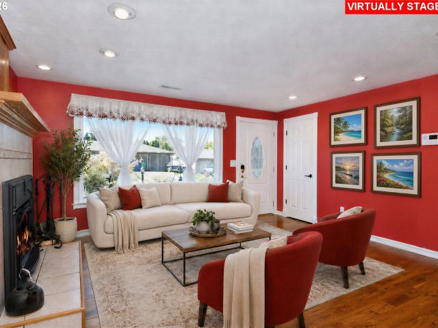 1504 ne village squire ct