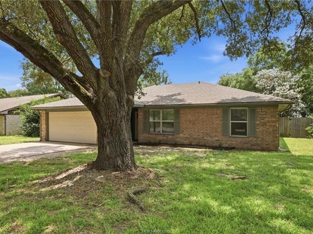 1504 Austin Ave, College Station, TX 77845