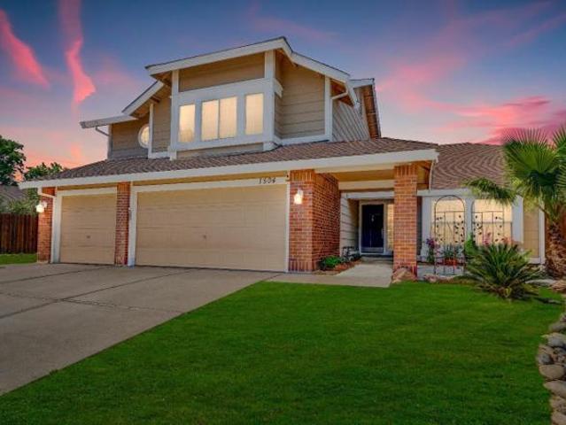 1504 Antrim Ct, Roseville, CA 95747