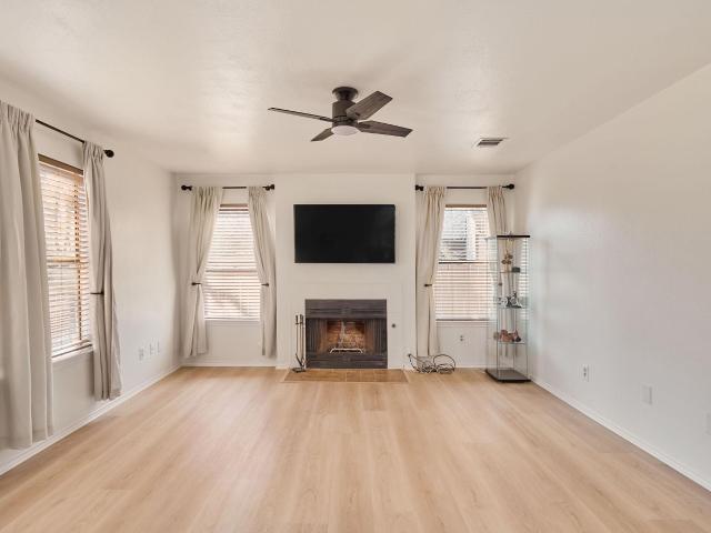 1504 Black Cherry Dr