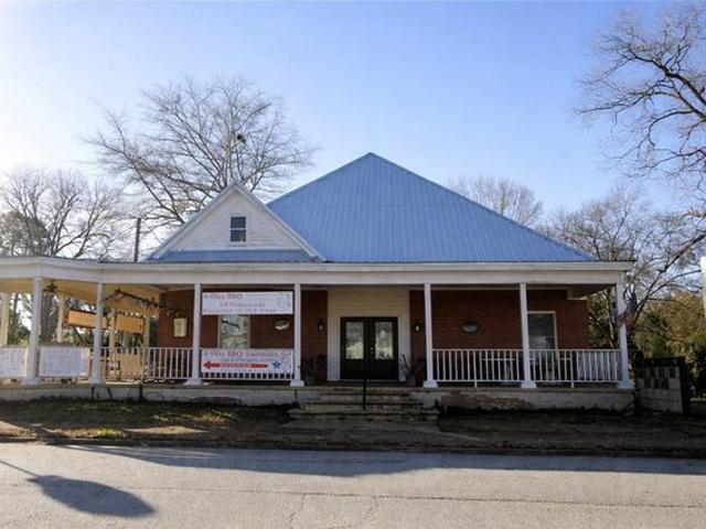 1504 Broad St, Lumpkin, GA 31815