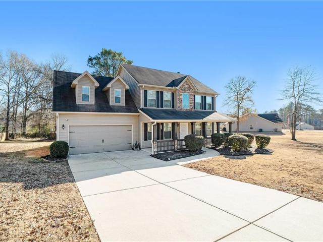 1504 Cedar Creek Dr, Loganville, GA 30052 | MLS #7743