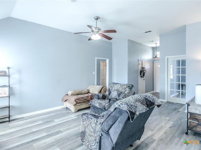 1504 Chardonnay Drive
