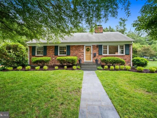 1504 Dare Ct, Alexandria, VA 22308