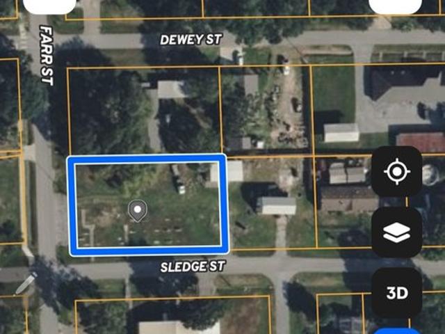 1504 Farr St, Waller, TX 77484