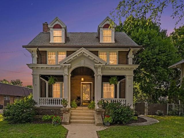 1504 Greenwood Ave, Jackson, MI 49203