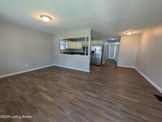 1504 Haskin Ave