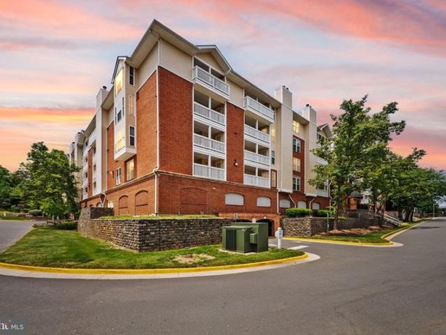 1504 Lincoln Way Unit 323, McLean, VA 22102
