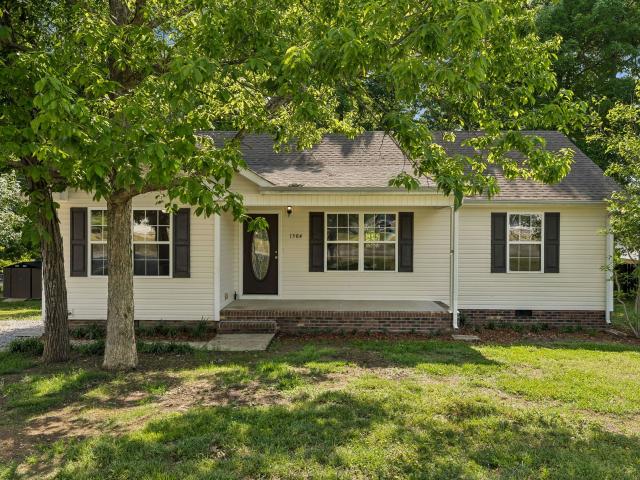 1504 Patrick Dr, Lewisburg, TN 37091 | MLS #3182 | Compass