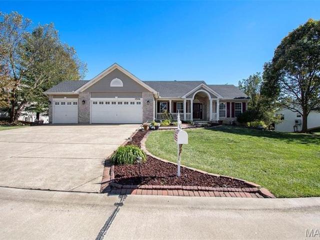 1504 Prospector Trl, Wentzville, MO 63385