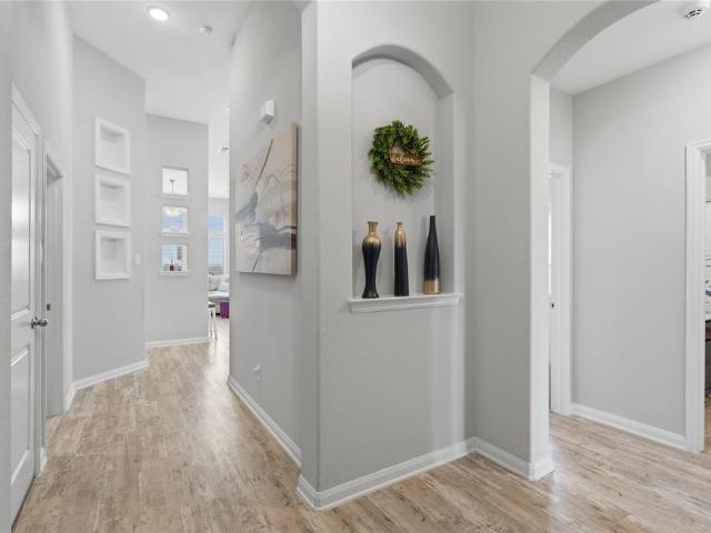 1504 Ravenswood Lane