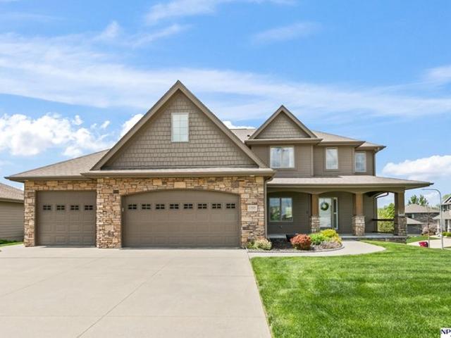 1504 S 210th St, Omaha, NE 68022