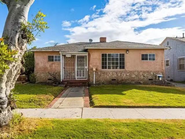 1504 S CALIFORNIA AVE, COMPTON, CA 90221