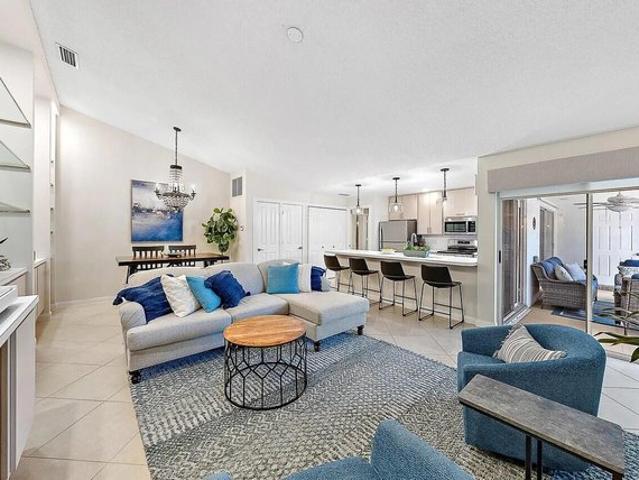 1504 Silverleaf Oak Ct, Palm Beach Gardens, FL 33410