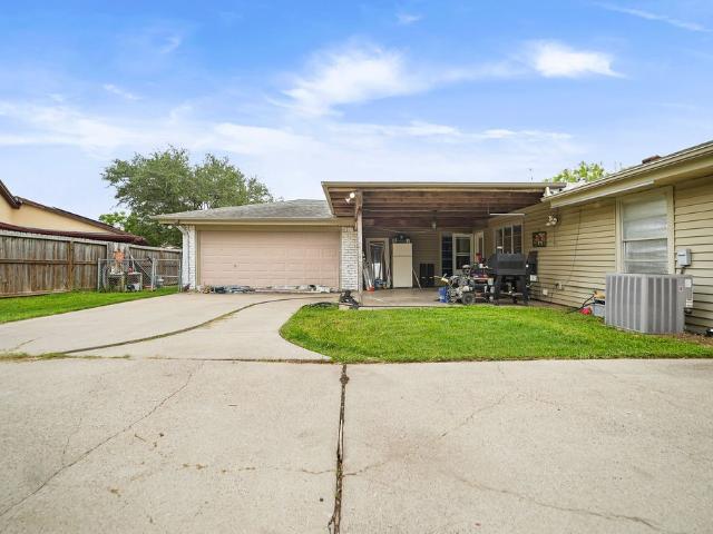 1504 Skyline Drive