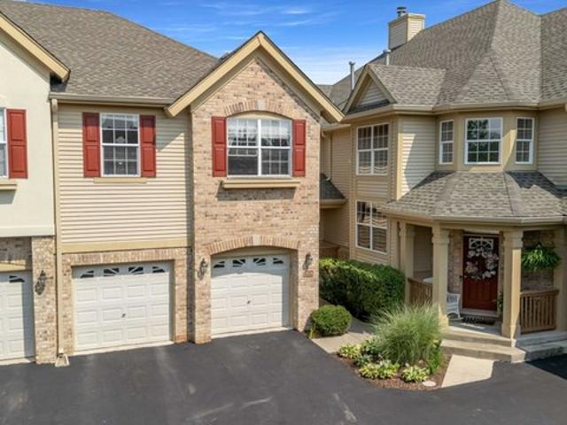 1504 Spyglass Cir, Palos Heights, IL 60463