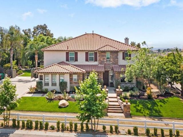 1504 Valley Dr, Norco, CA 92860