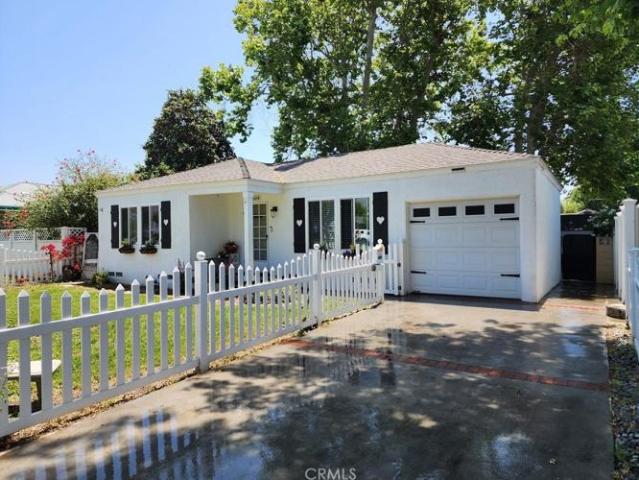 1504 W Chandler, Burbank, CA 91506
