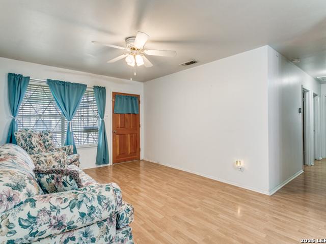1504 Waverly Ave