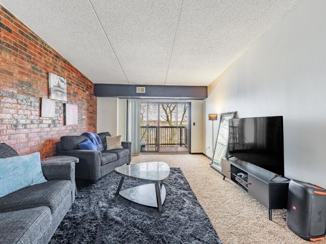 1504 woodbridge road # 3f