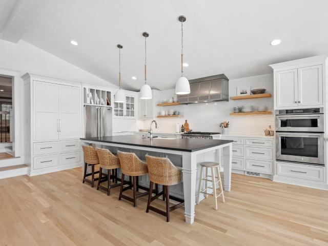 1504 3rd Avenue NE
