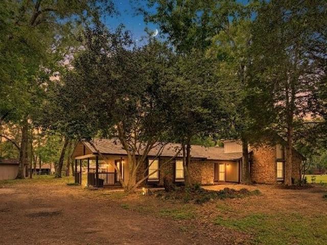 15050 Cardinal Trl, Conroe, TX 77302