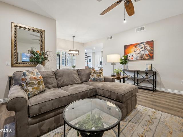 15050 n thompson peak parkway # 1040
