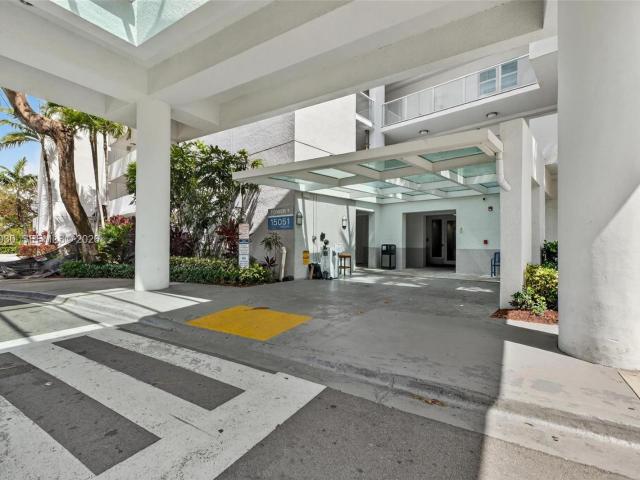 15051 Royal Oaks Ln, Unit 2406, North Miami, FL 33181 | MLS #A11993