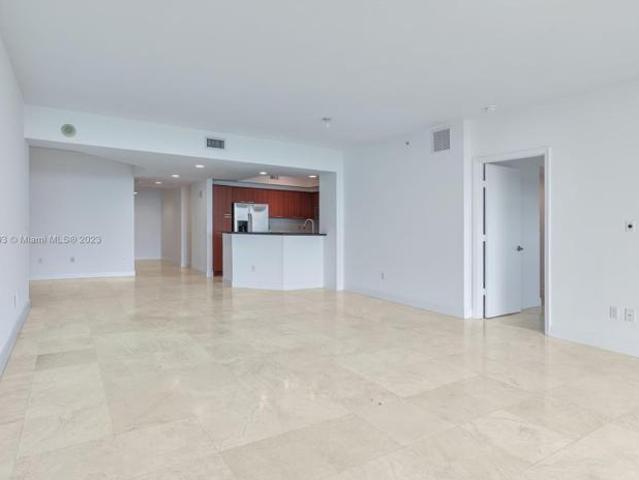 15051 Royal Oaks Ln #1104, North Miami, FL 33181