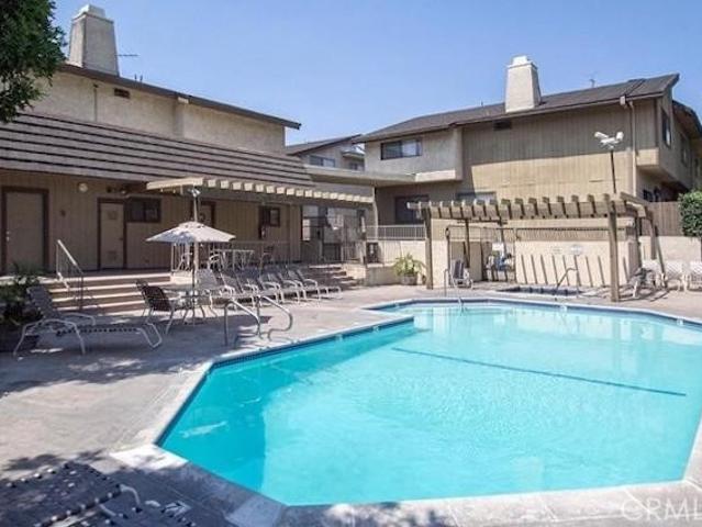 15051 Sherman Way, Van Nuys, CA 91405 | MLS #SR25265