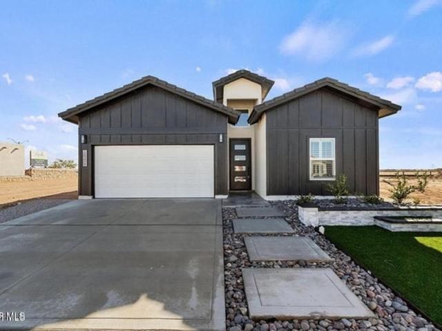 15056 Resolve Dr, El Paso, TX 79938