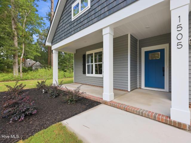 1505 Macon Place